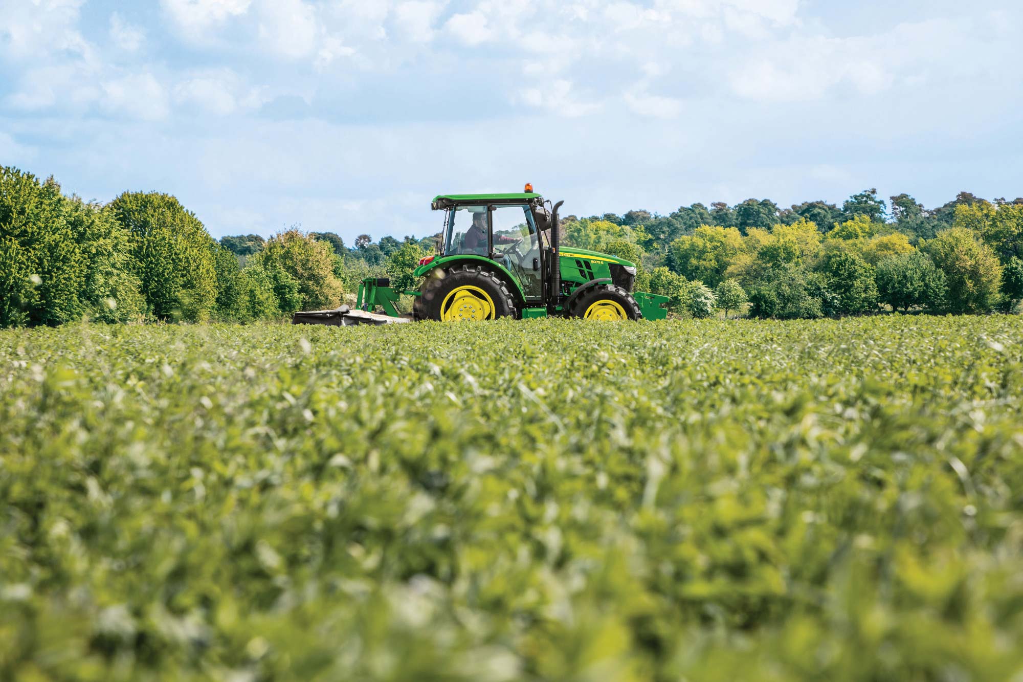 John Deere 5075E - Powercut