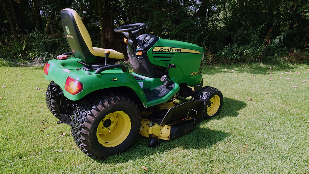 John Deere X748 - Powercut