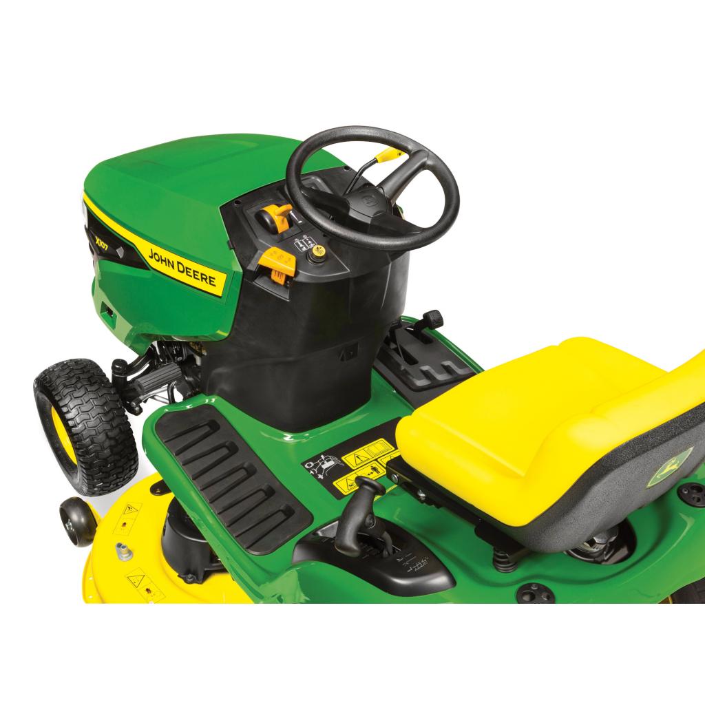 John Deere X107 - Powercut